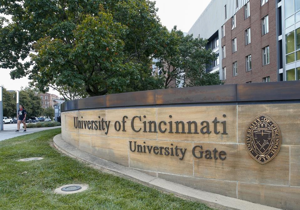 International Student Numbers Generally Down At U S Colleges This Fall