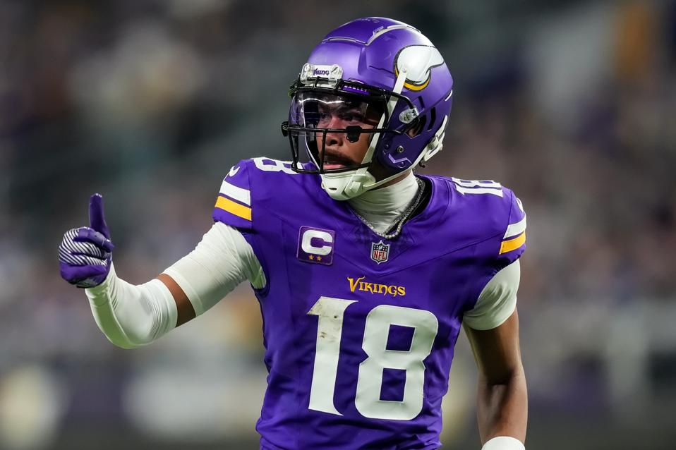 49ers Legend Jerry Rice Compares Vikings Star Justin Jefferson To Himself