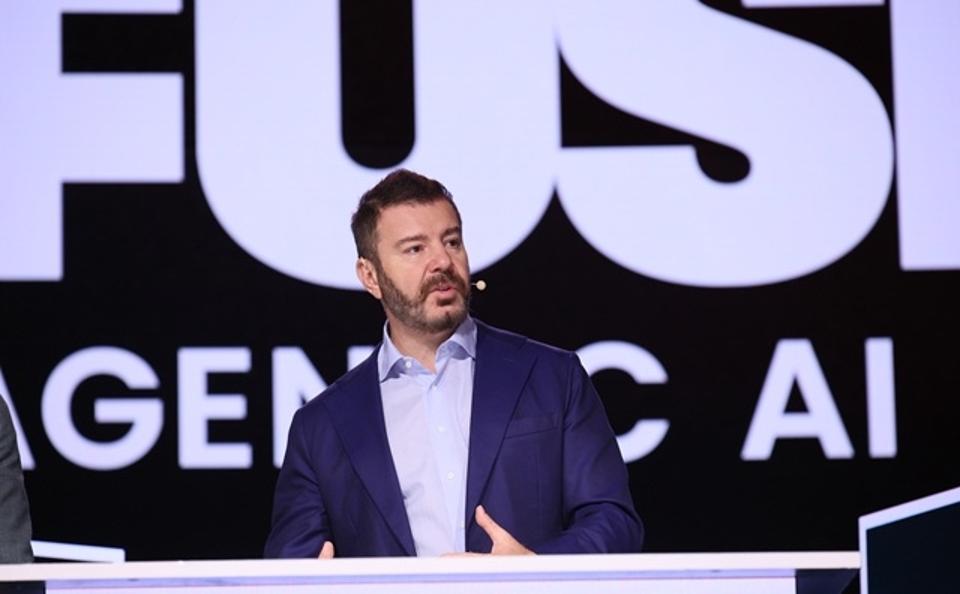 Robot Realities: The Road To Autonomous Non-Deterministic AI Agents