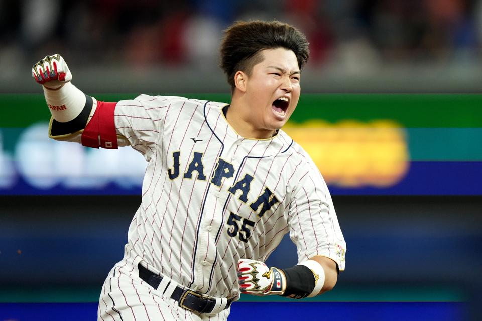 Will The Phillies Make A Push For Japanese Slugger Munetaka Murakami?