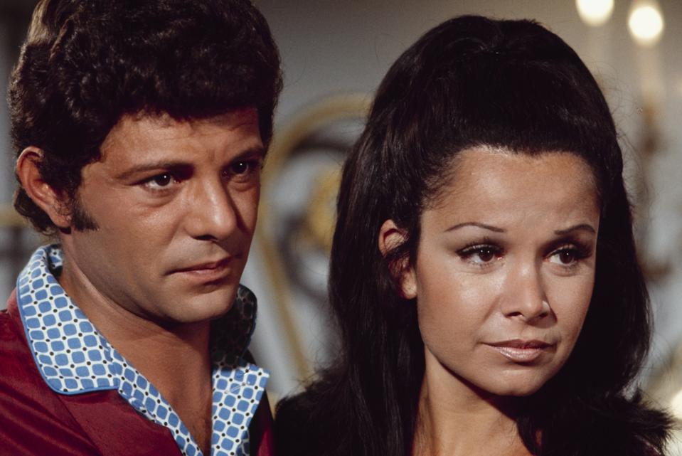 Gayle Hunnicutt Actor