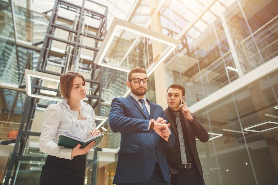 Seven Ways To Turn A Low Performing Team Around