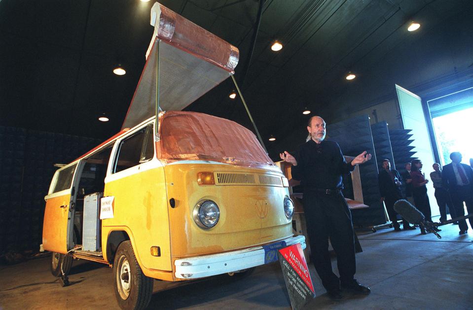 Electromagnetic Pulses Are A Perfect Sneak Attack. Pentagon Developing ...