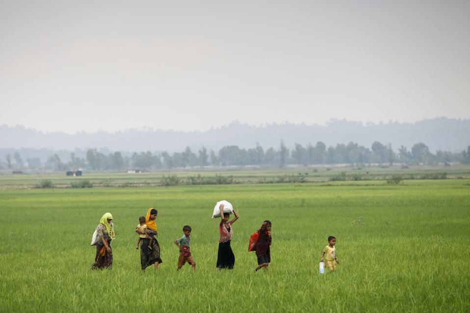 Myanmar: 3 Fundamental Questions About The Rakhine Crisis