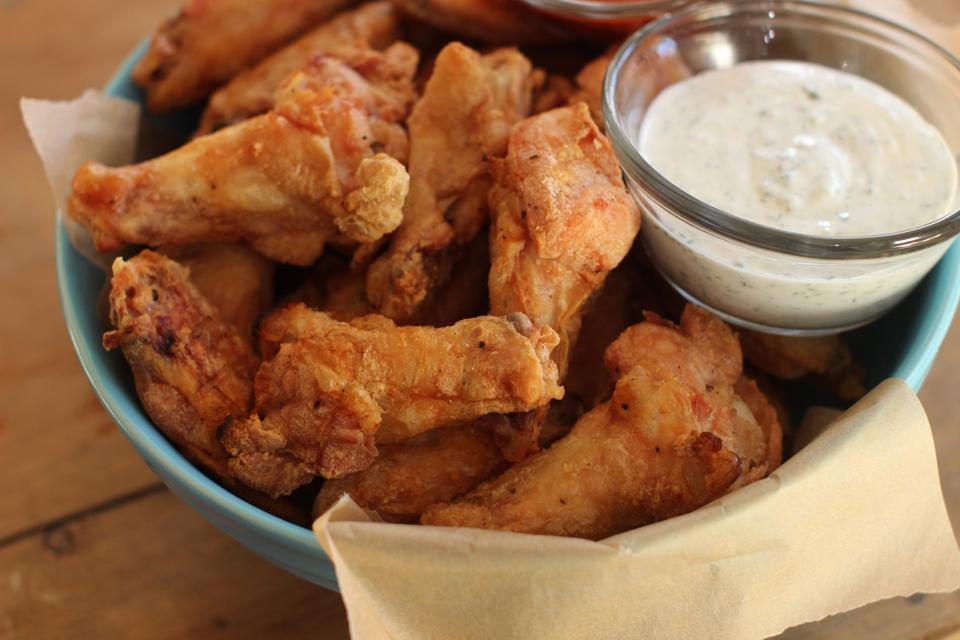 Over A Billion Chicken Wings Will Be Eaten During The Super Bowl And ...
