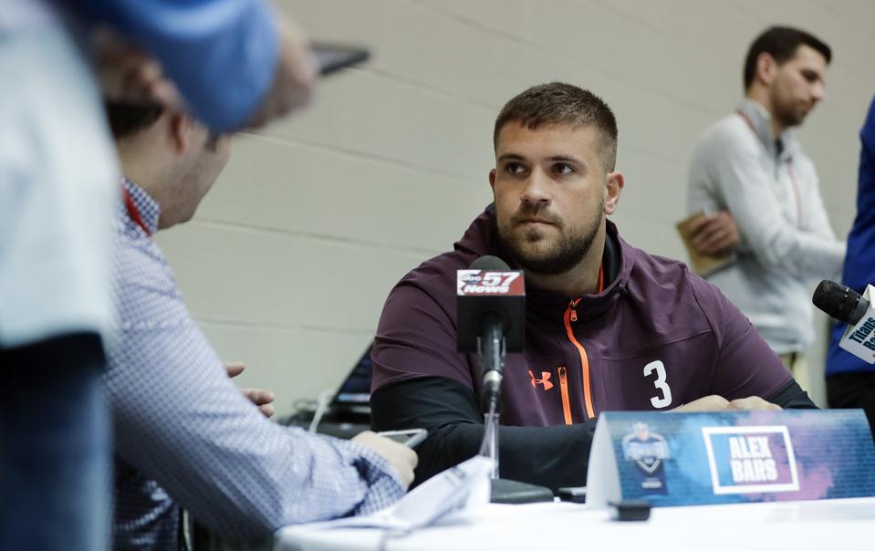 Bears Win Little-Noticed Battle With Patriots To Hang On To Offensive ...