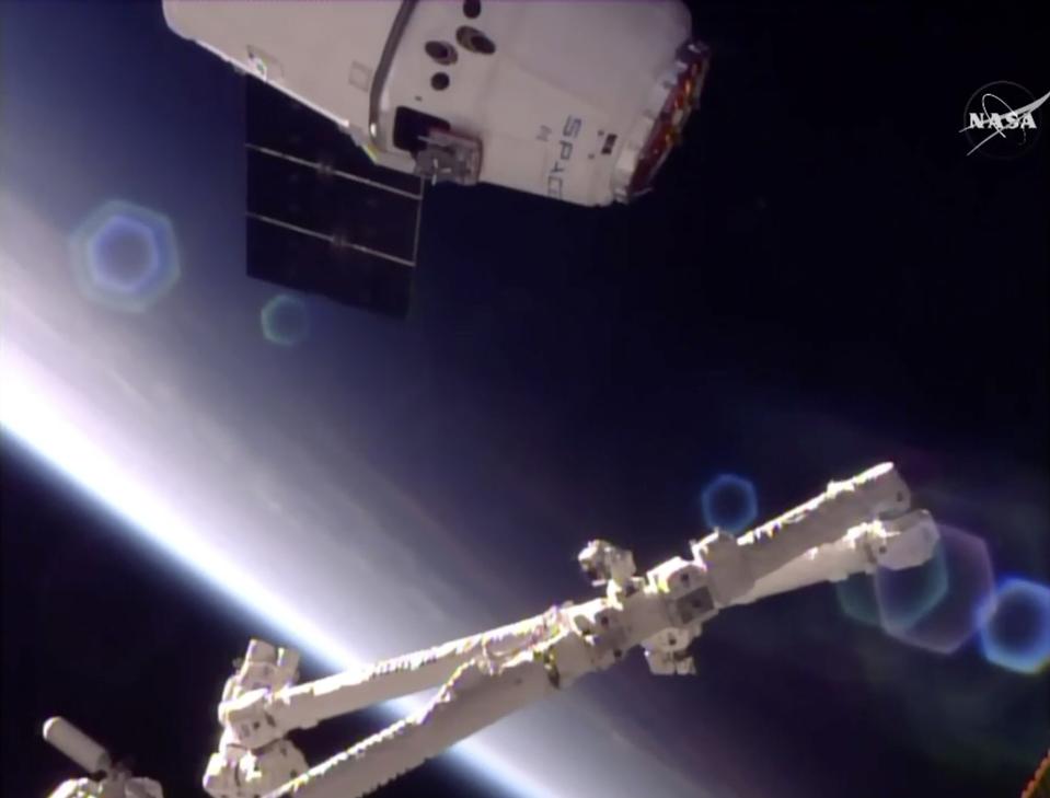 How Long Would A Fidget Spinner Spin In Space?