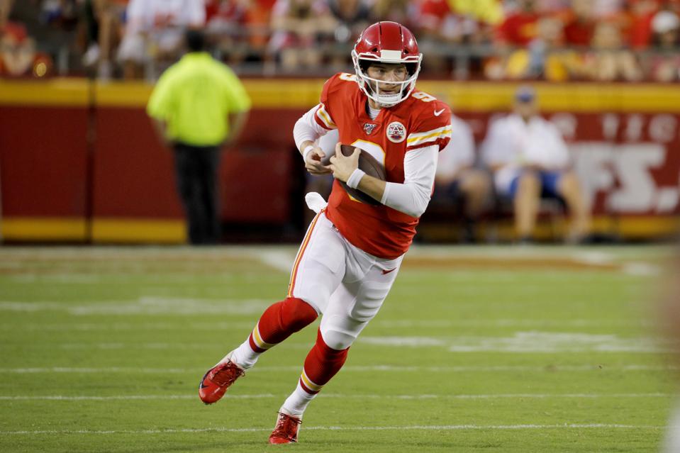 Kyle Shurmur, Son Of New York Giants' Coach, Plays Extensively For Chiefs