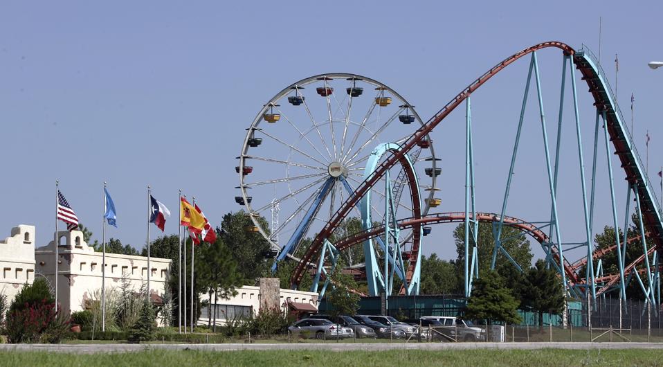 Six Flags Will Reopen Its First Park On June 5. Masks Are Mandatory.