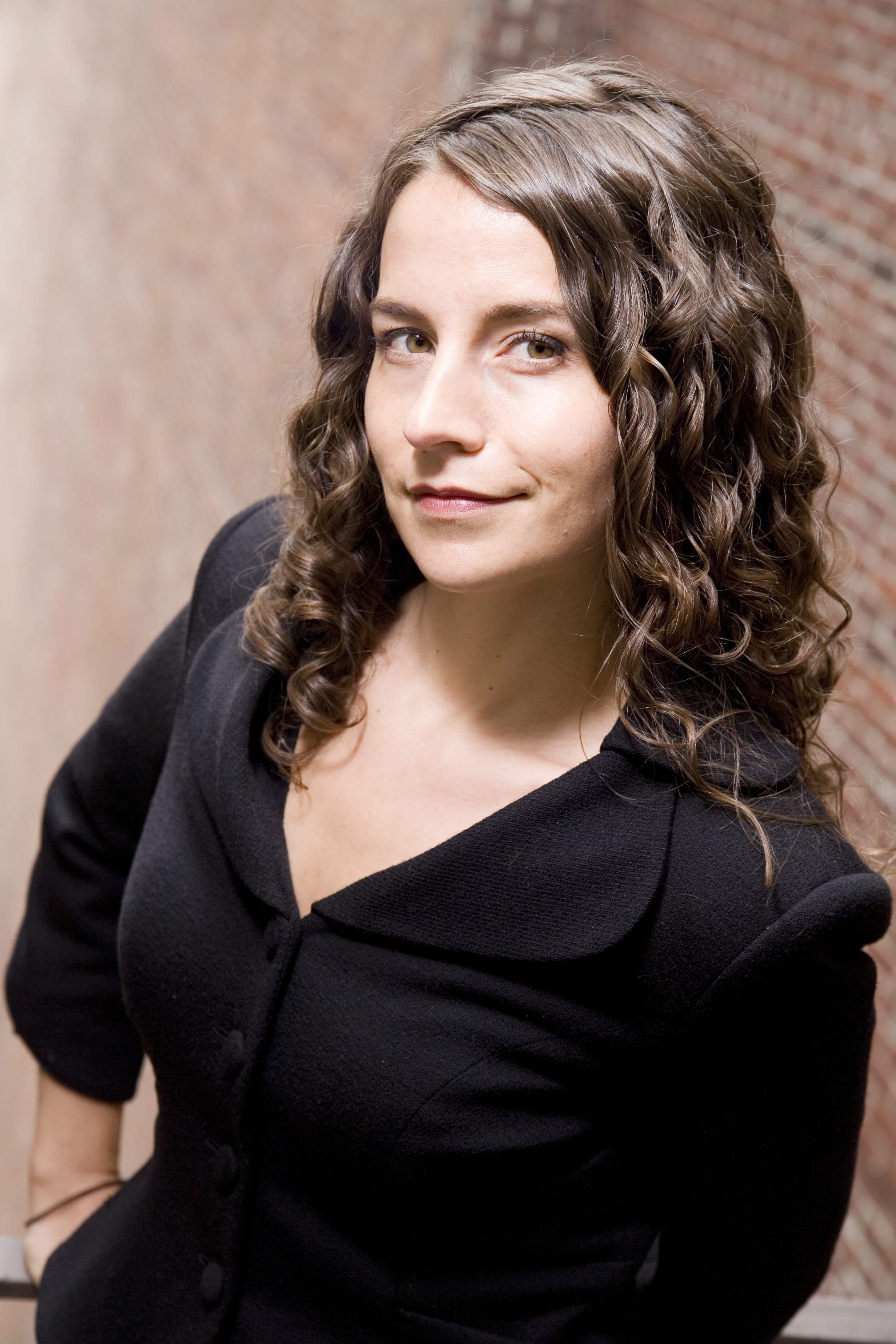 The Rise of Hookup Mentorship Among New York's Lady Digerati